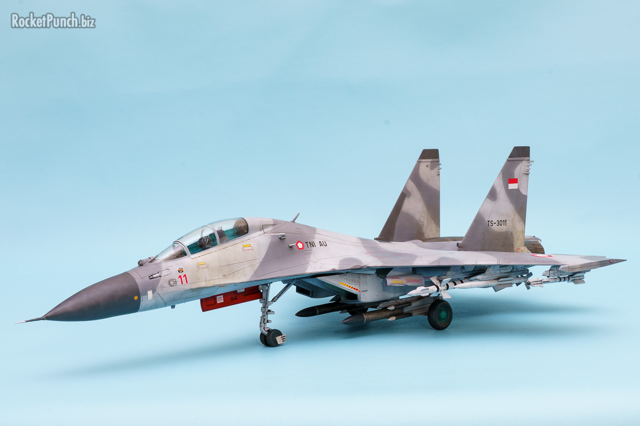 Trumpeter 1/72 Sukhoi Su-30MK2 Flanker-G ‘TNI-AU’ – Rocket Punch ...
