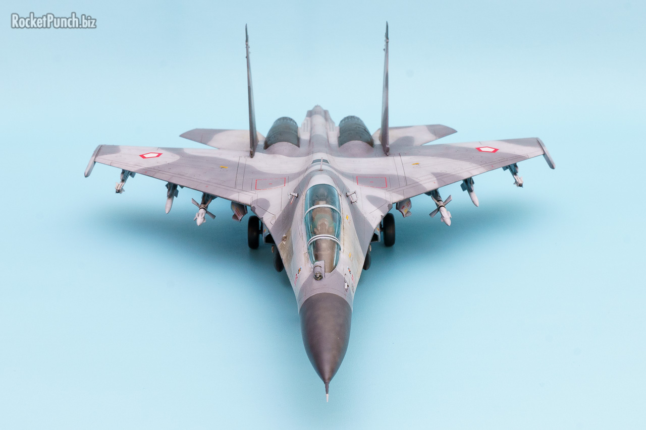 Trumpeter 1/72 Sukhoi Su-30MK2 Flanker-G ‘TNI-AU’ – Rocket Punch ...