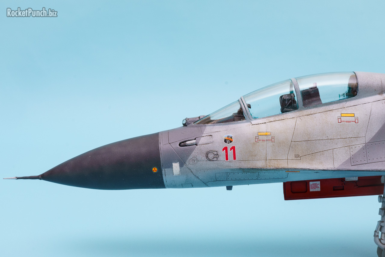 Trumpeter 1/72 Sukhoi Su-30MK2 Flanker-G ‘TNI-AU’ – Rocket Punch ...
