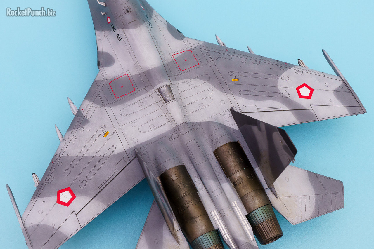 Trumpeter 1/72 Sukhoi Su-30MK2 Flanker-G ‘TNI-AU’ – Rocket Punch ...