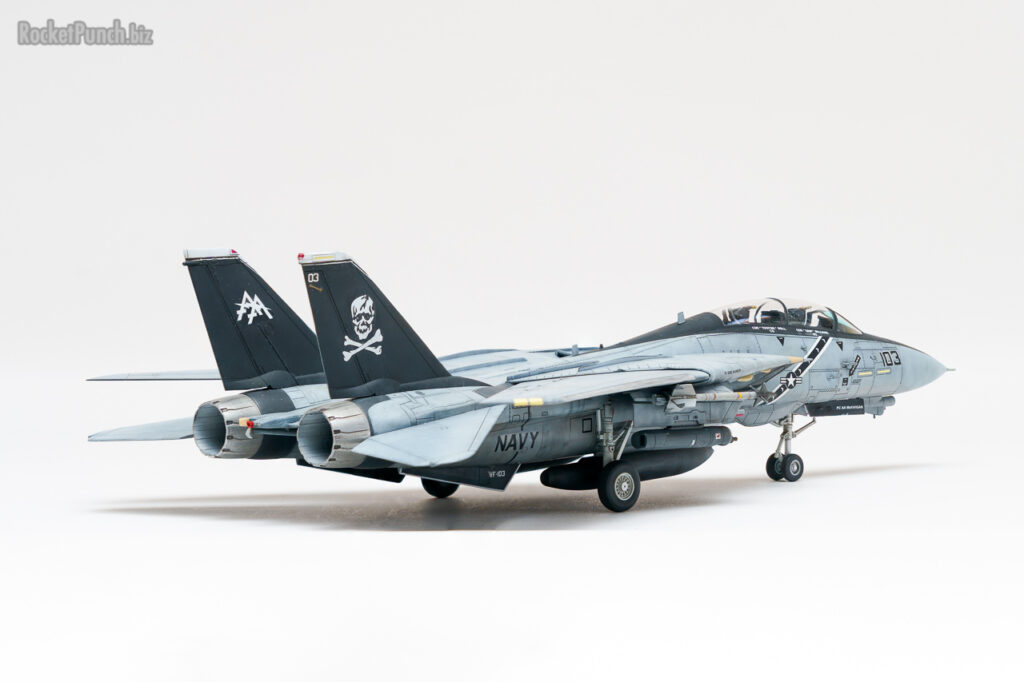 Completed : Academy 1/72 Grumman F-14B Tomcat ‘VF-103 Jolly Rogers ...