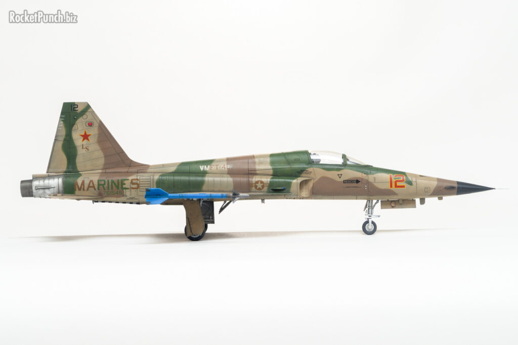 Completed : AFV Club 1/48 Northrop F-5N Tiger II ‘VMFT-401 Snipers ...