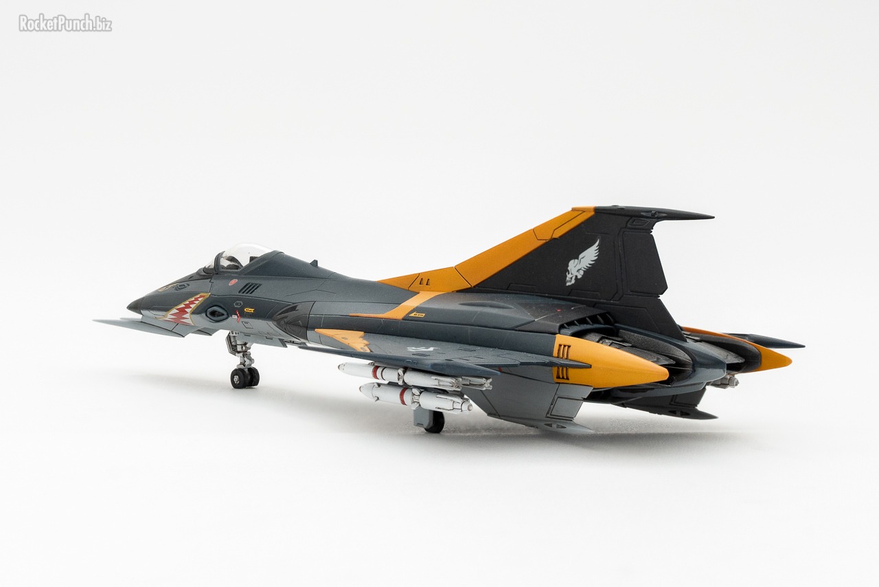 Build : Bandai 1/72 Type-99 Cosmo Falcon – Rocket Punch – https://www ...