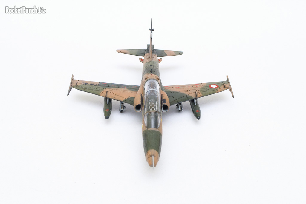 Airfix 1/72 BAE Systems Hawk 109 ‘TNI-AU’ – Rocket Punch – https://www ...